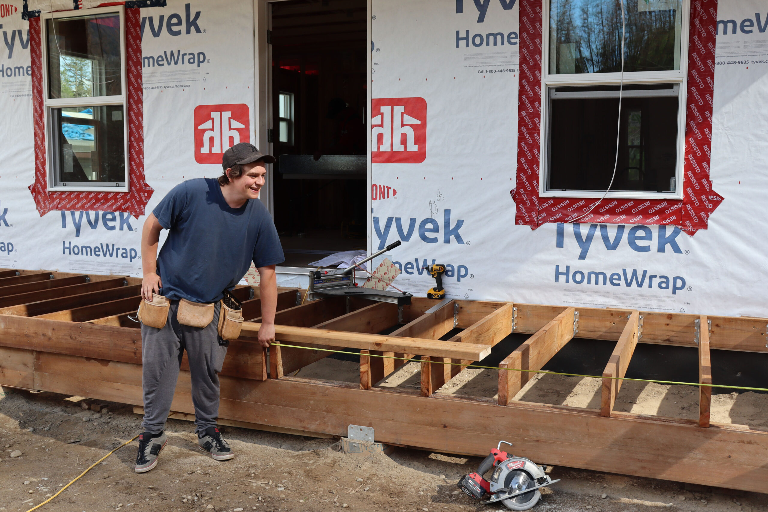 Building community and a house — outside comfort zones – Mennonite ...